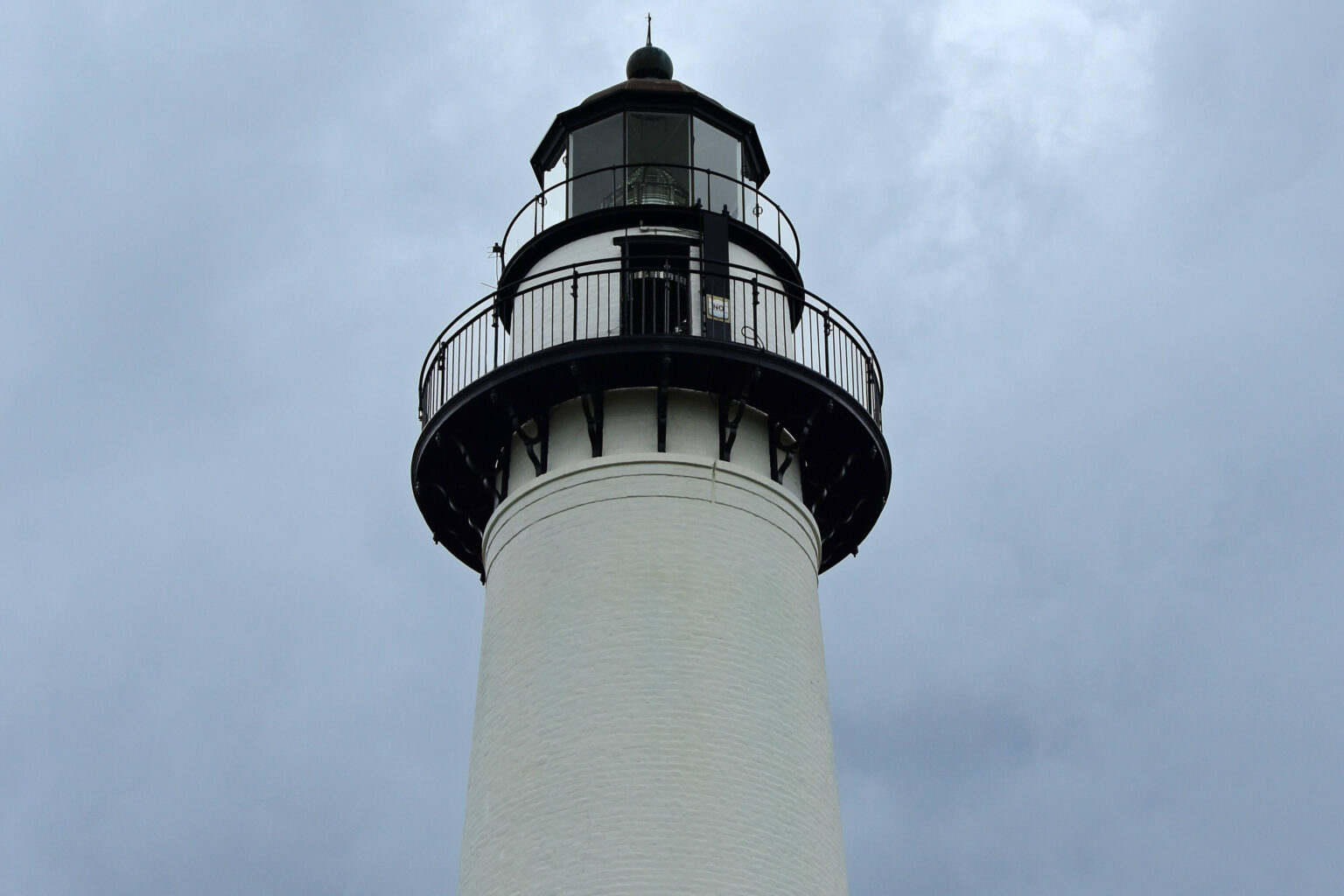 Visit The St. Simons Island Lighthouse And Other Haunted Spots In ...